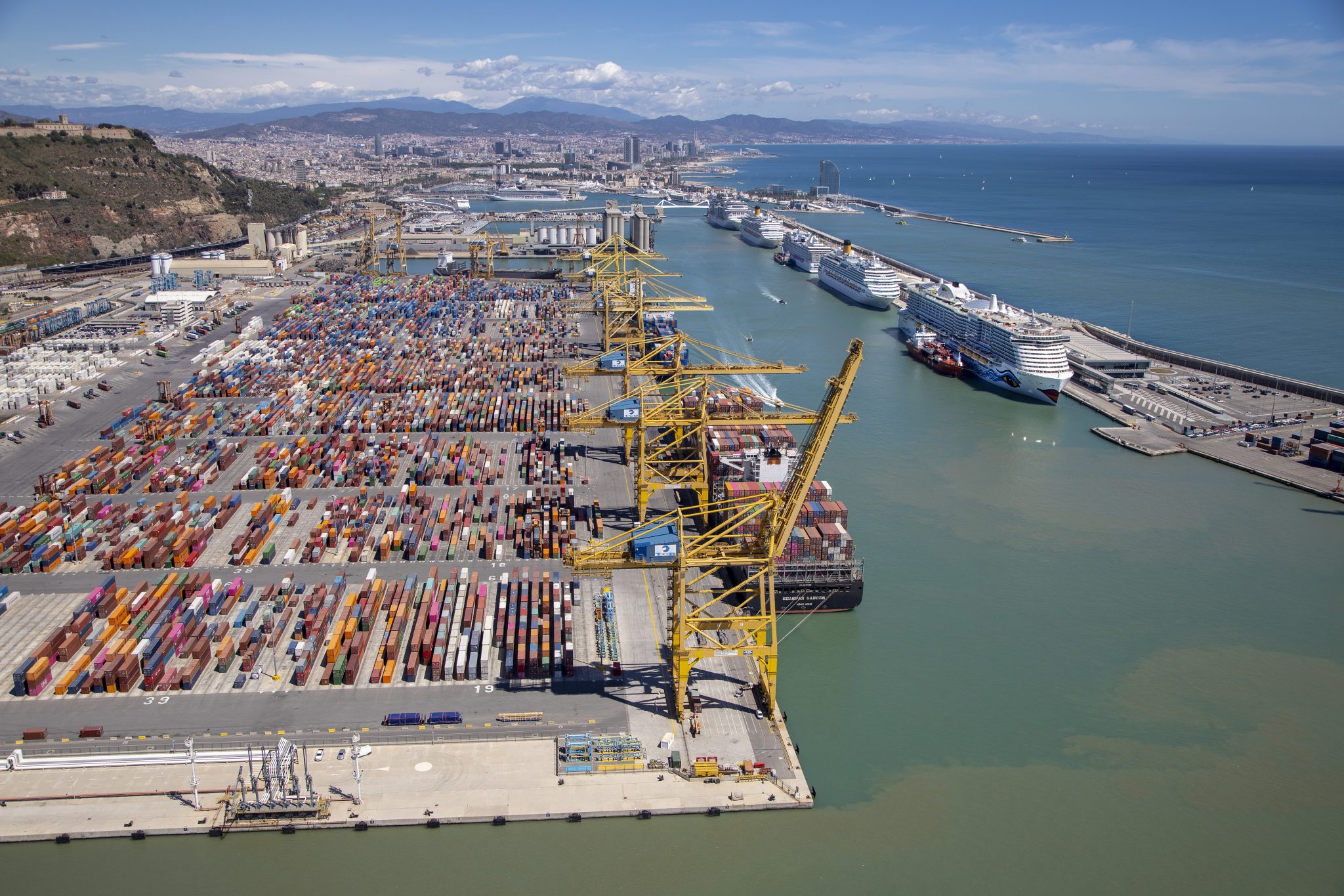 Catalonia is the MAIN DESTINATION OF KOREAN EXPORTS - B2B Logistics